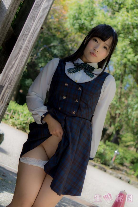 むっちりぽちゃエロコスプレイヤーゆとりのノーパンたくしあげパイパン露出ま こ みんくちゃんねる